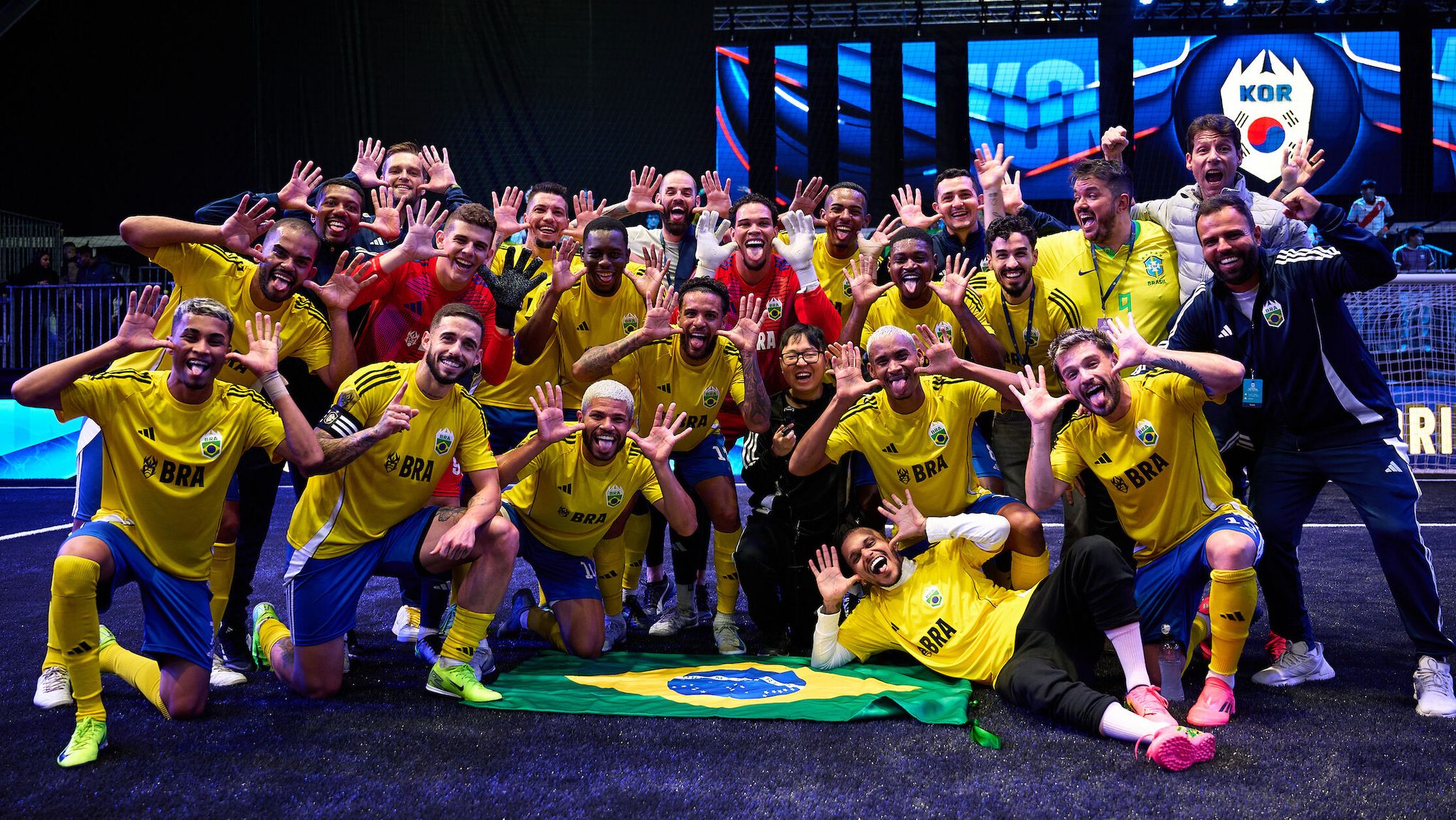 El tridente de campeones del mundo de Brasil en la KWC Nations | Kings ...